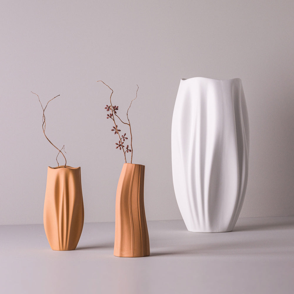 Ascidia Porcelain Vase (h40 cm) - Holaria - Handmade Affordable Luxury